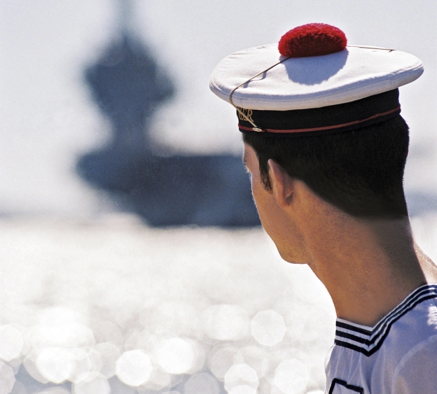 Comment devenir Matelot / Matelote De La Marine Nationale ? - Salaires ...