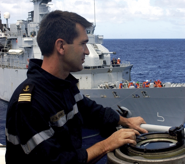 Comment devenir Officier / Officière De La Marine Nationale ...